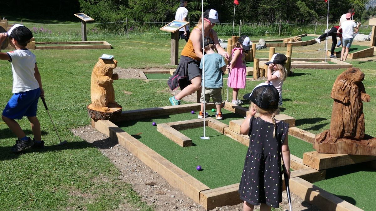 Le mini-golf de Montgenèvre est ouvert ! - Mairie de Montgenèvre
